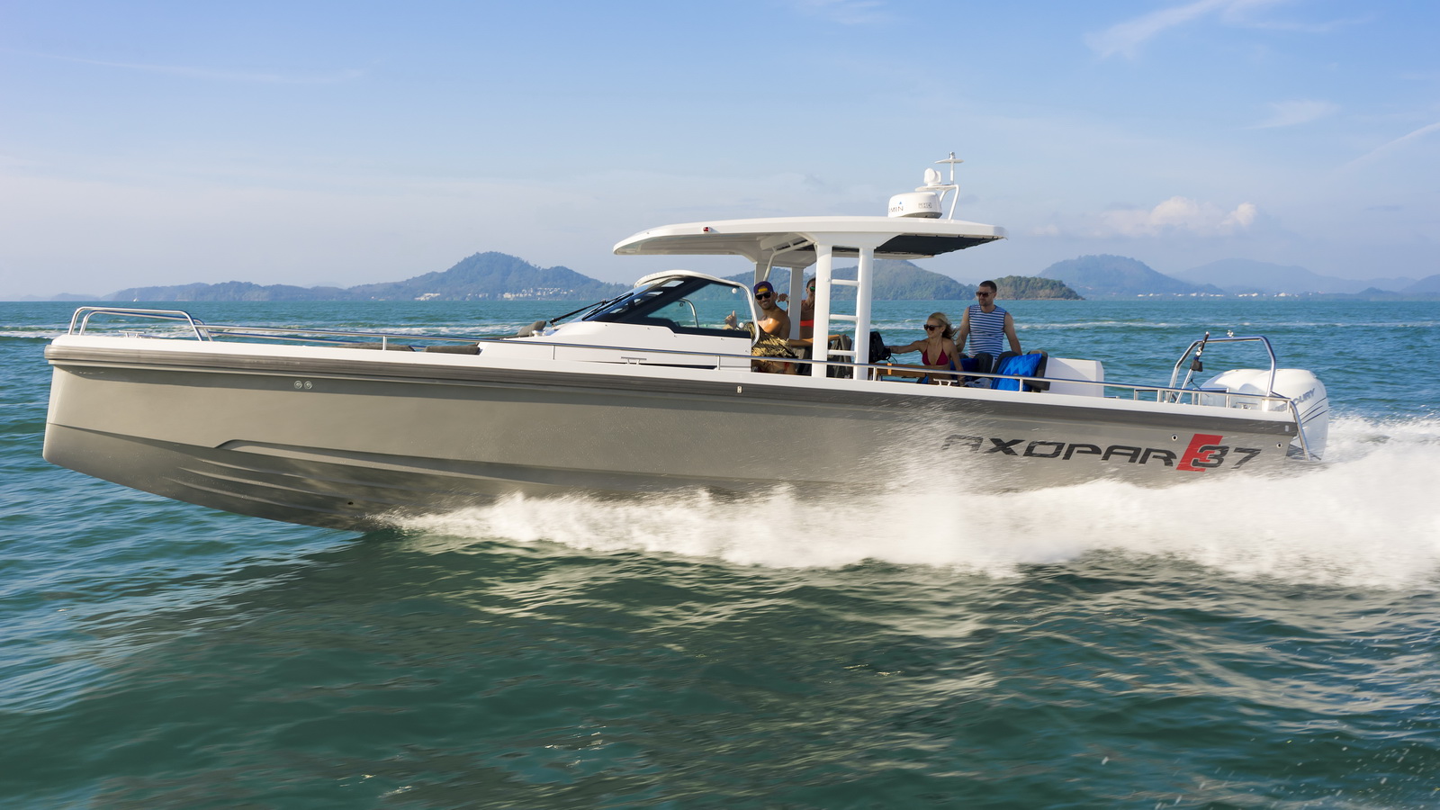 Axopar 37 T-Top - Phuket Yachts For Sale - Derani Yachts